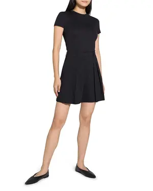 Theory Pleated Linen Shorts - Black