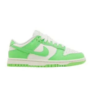 Nike Dunk Low Sneakers - Green