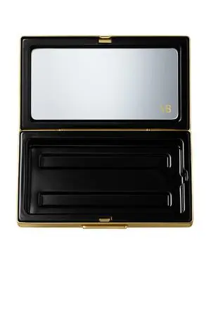 Victoria Beckham Eye Wardrobe Refillable Magnetic Compact - N,a