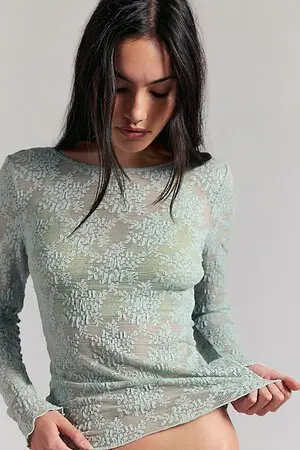 Women's Open-Knit Long Sleeve Tops