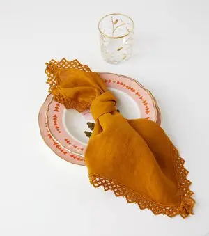ONCE MILANO Set Of 4 Macramé-trimmed Linen Napkins - Yellow