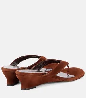 Le Monde Beryl Suede Thong Sandals