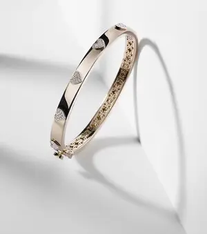 SYDNEY EVAN Heart 14kt Bangle With Diamonds