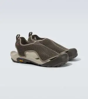 ROA Arpy Mesh Slip-on Sneakers