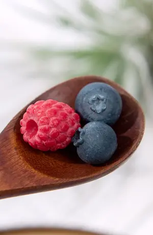 SOUTHLAKE GIFTS Acai Bowl Candle