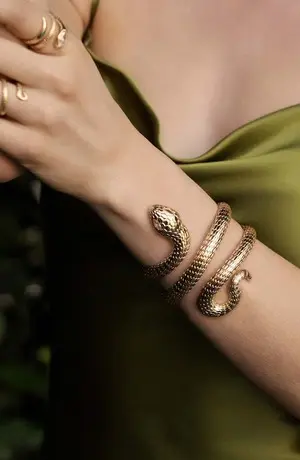 Ettika Serpentina Cuff