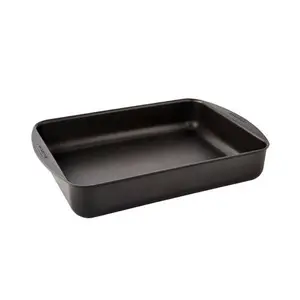 SCANPAN Classic 13.5" X 8.75" Roasting Pan - Black