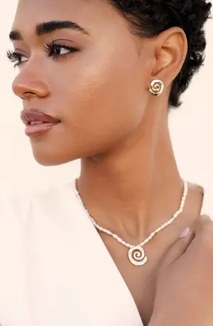 Ettika Aura Swirl Stud Earrings - Gold