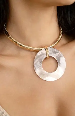 Ettika Shell Disc Pendant Necklace