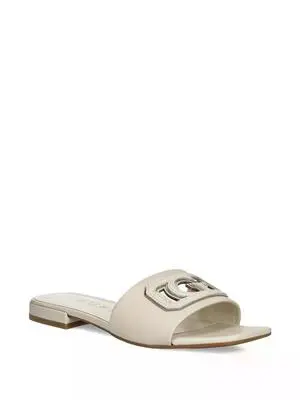 Guess Tarisha Slides