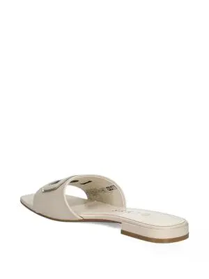 Guess Tarisha Slides