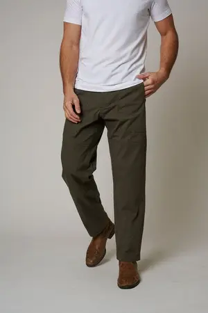 Leisure Lab Knee Length Pants For Men