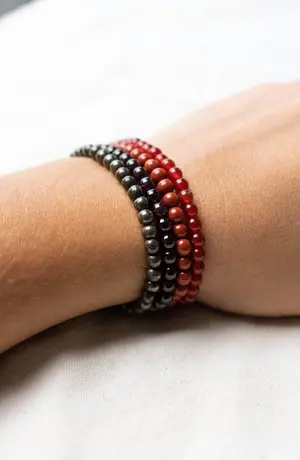 TINY RITUALS Aries Bracelet Set - Black / Red
