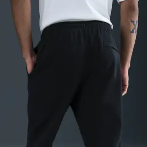 Nike Club Jogger Pants - Black