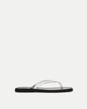 Veronica Beard Clea Jelly Flip-Flop Sandal Clear