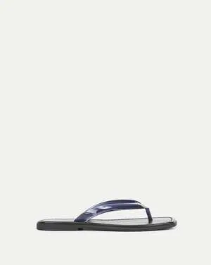 Veronica Beard Clea Jelly Flip-flop Sandal - Navy