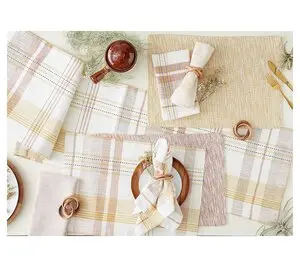 DESIGN IMPORTS Veranda Plaid Table Runner