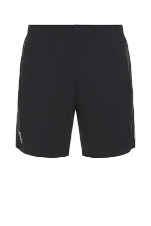 On 7 Core Shorts - Black
