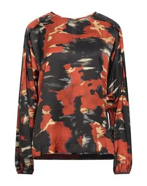 8PM Multicolor Satin Top