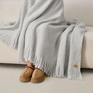 UGG Margot Throw Blanket - Stone