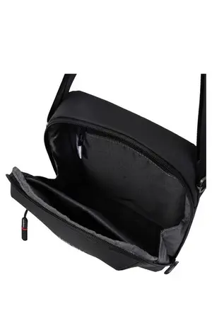 HEDGREN Walk Rfid Crossbody Bag
