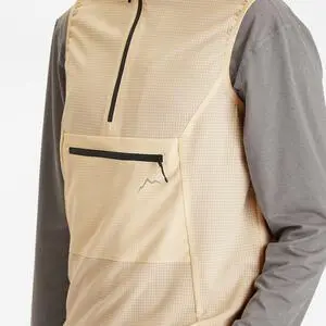CAYL Flow Pullover Vest