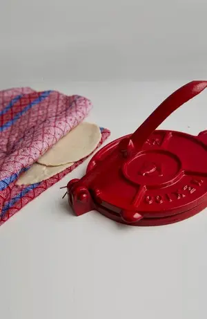 VERVE CULTURE Cast Iron Tortilla Kit