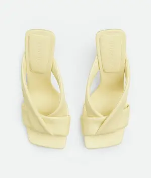 Bottega Veneta Riva Mule - Camomile