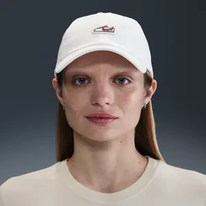 Nike Club Unstructured Cortez Patch Cap - White