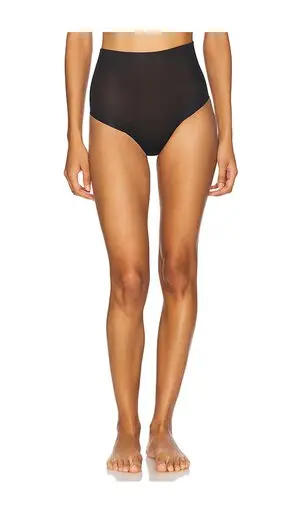Commando Featherlight Control Thong - Black