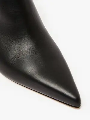 Max Mara Leather Zip-up Ankle Boots