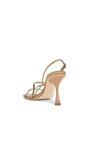Studio Amelia Wishbone 90 Heel In . Also