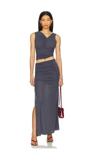 INDAH Ari Solid V Neck Top