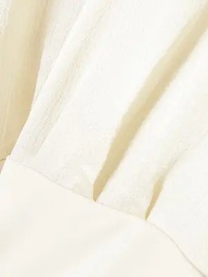 Solace London Rosalia Cape-effect Gown