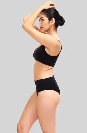 SAUIPE Serena One Shoulder Bikini Top - Black