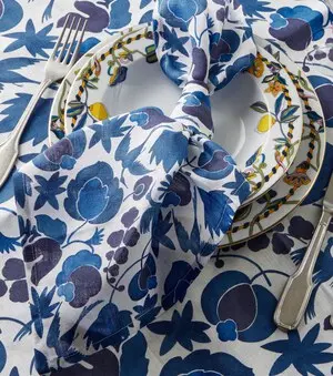 La DoubleJ Large Set Of 6 Floral Napkins - Blue