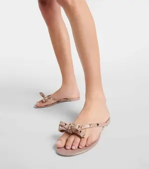Valentino Garavani Rockstud Thong Sandals