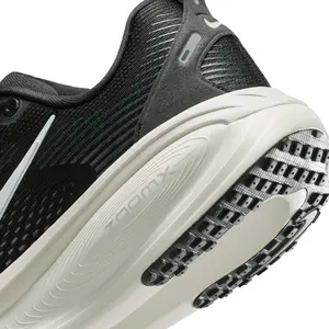 Nike Vomero 18 Road Running Shoes - Black