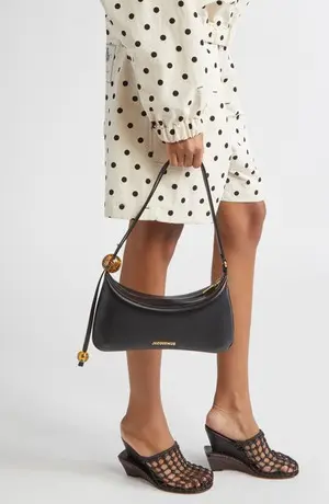 Jacquemus Le Grand Bisou Perle Leather Shoulder Bag - Black