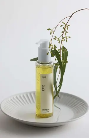 SIORIS Day Day Cleansing Gel - None