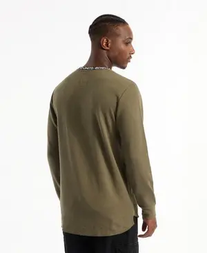 ECKO UNLTD. Keep Your Head Up Thermal Top - Olive