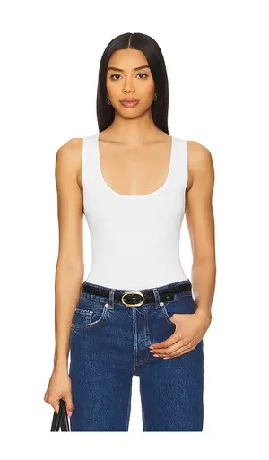 Weworewhat Scoop Neck Tops