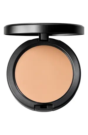 MAC COSMETICS Studio Fix Powder Plus Foundation - Nc16