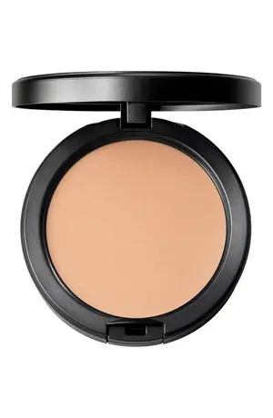 MAC COSMETICS Studio Fix Powder Plus Foundation - Nc27