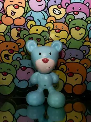 SELETTI X Inbetweeners Bear Sculpture