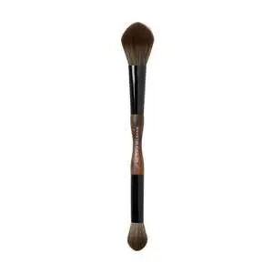 Victoria Beckham Sculpt And Blend Brush - One-color