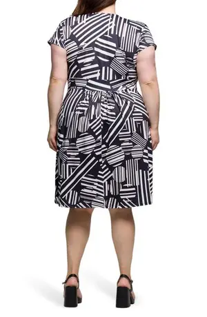 24SEVEN COMFORT APPAREL Stripe Geometric Print Dress - Black Multi