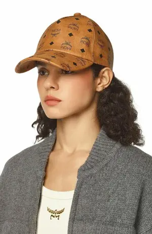 Mcm Classic Visetos Cap - Cognac