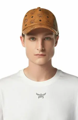 Mcm Classic Visetos Cap - Cognac