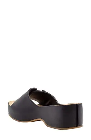 VOLATILE Bertha Platform Slide Sandal - Black